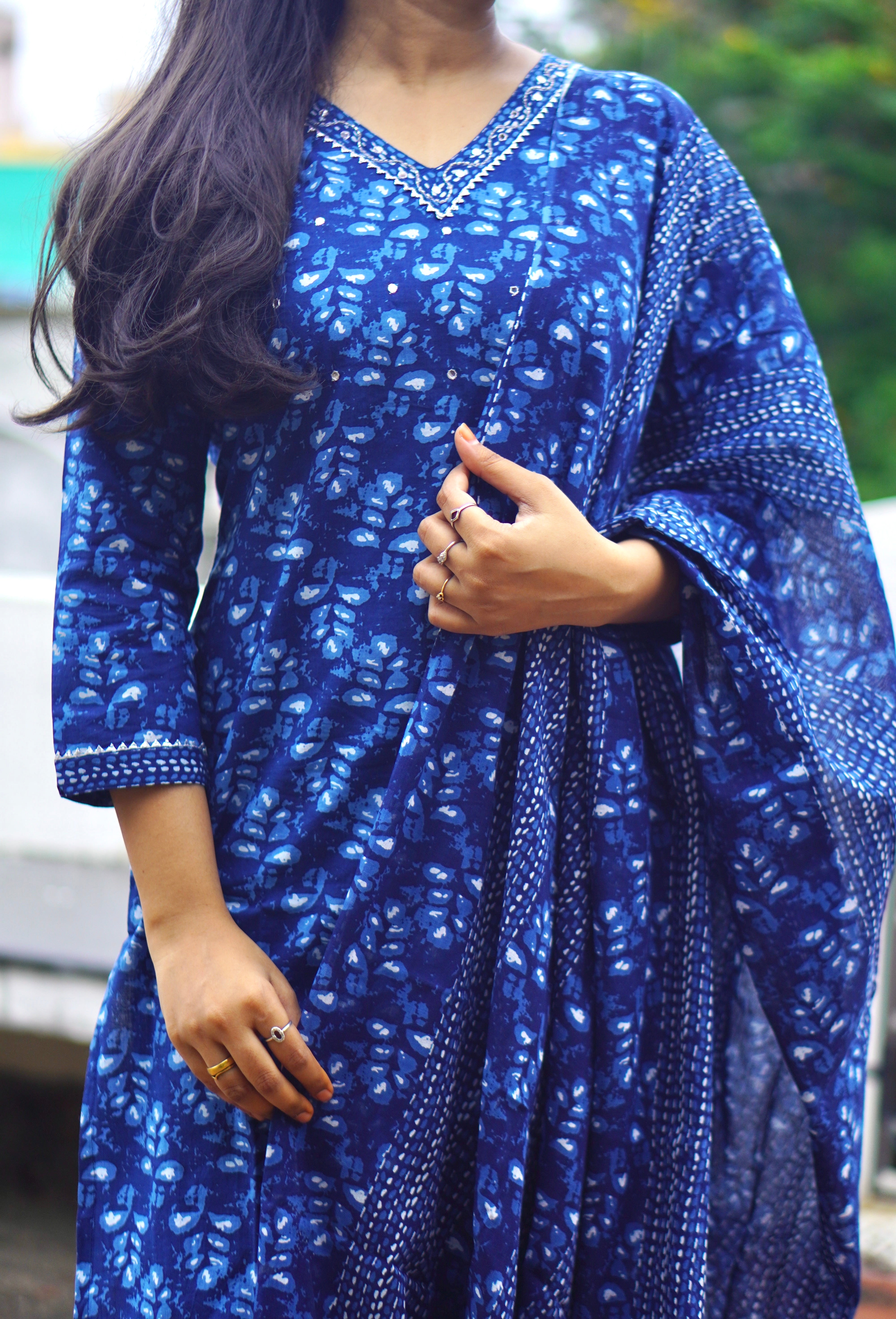 Top & Bottom with Dhupatta – Alamaarri